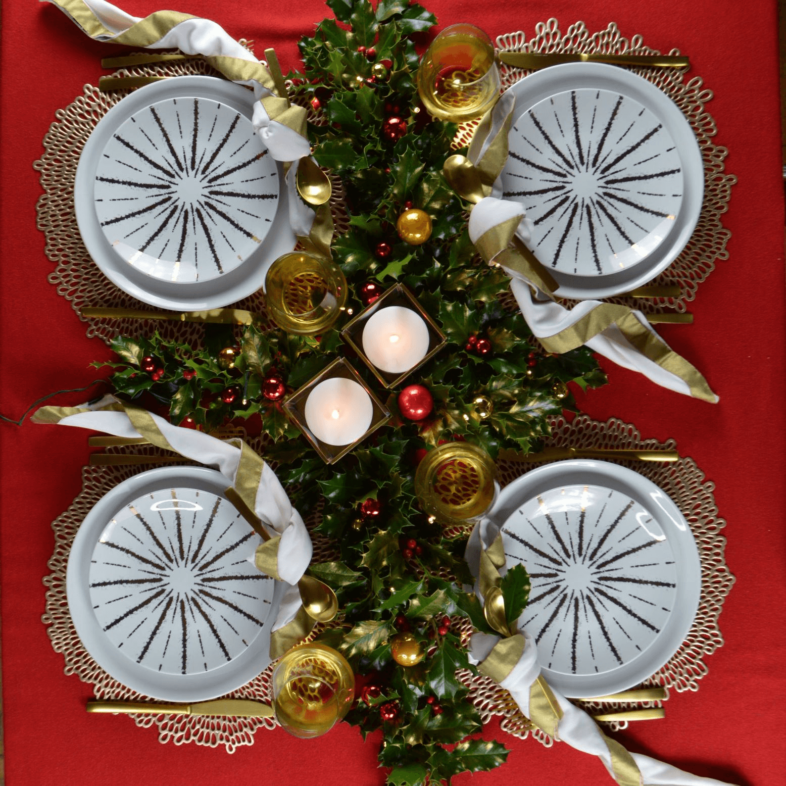 How to Set a Festive Holiday Table – Euro Ceramica